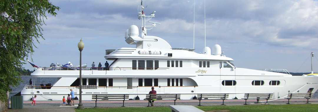 Yacht Luxury LADY M II, Hakvoort | CHARTERWORLD Luxury Superyacht Charters